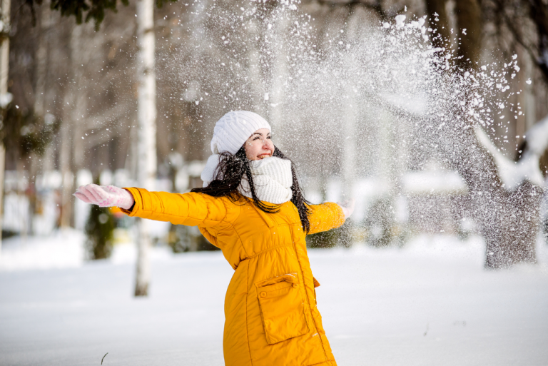 5 Favorite Activities Adults and Kids Can do during the Snow Day